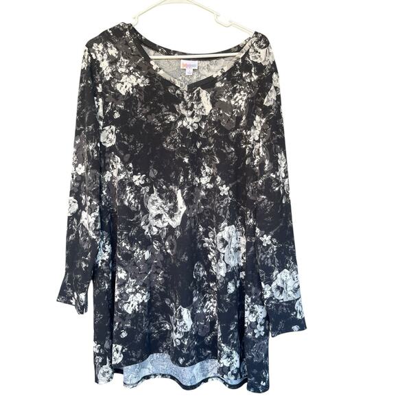 LuLaRoe | Tops | Lularoe Womens Elizabeth Tunic Top Large Black White ...